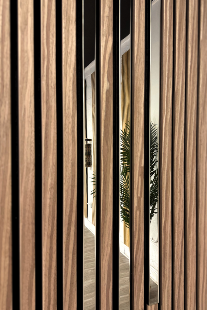 LUXE Silver - Panel Decor Hub | Premium Decorative Wall Panels Solutions